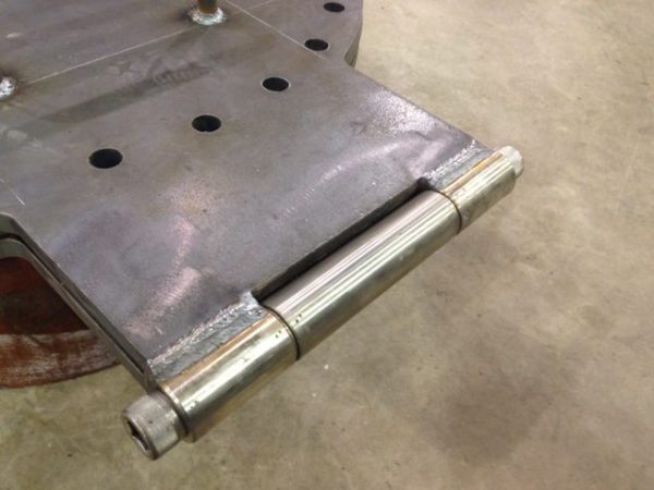 Pressure Manway SS Hinge - Newlin's Welding & Tank Maintenance